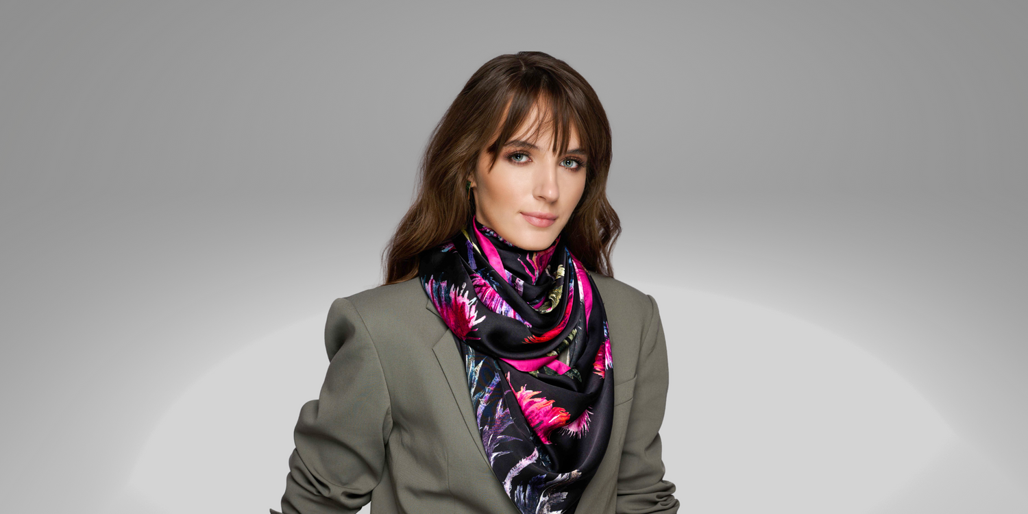 Elegant and Luxurious Scarves for every occasion! – WARAQ INDIA